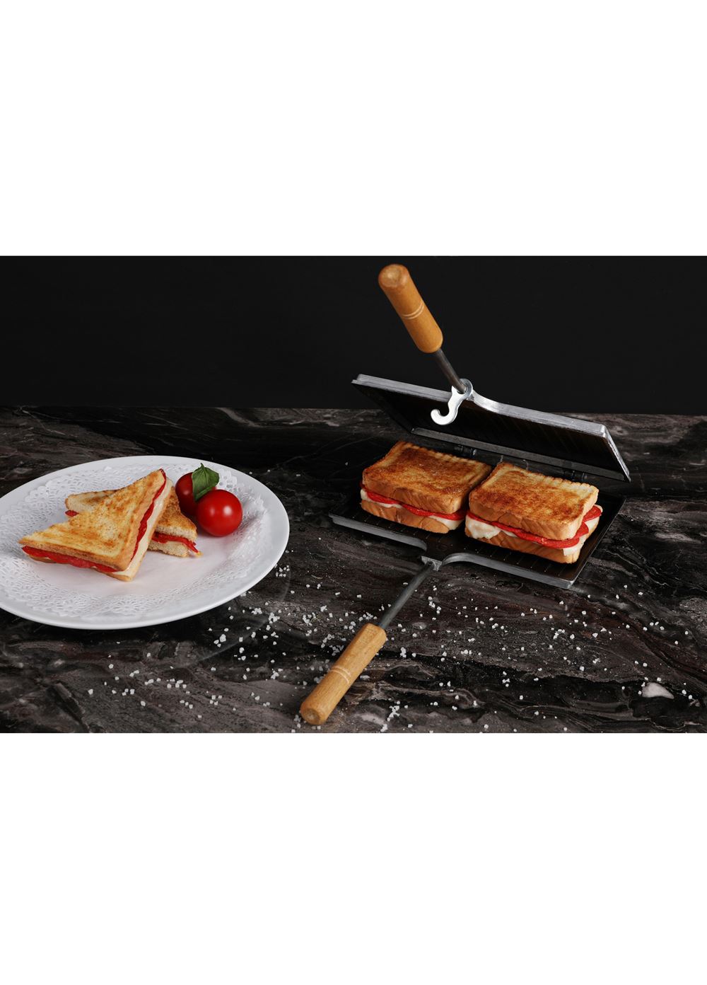 Hand Sandwich Maker Heritage | brandsGalaxy